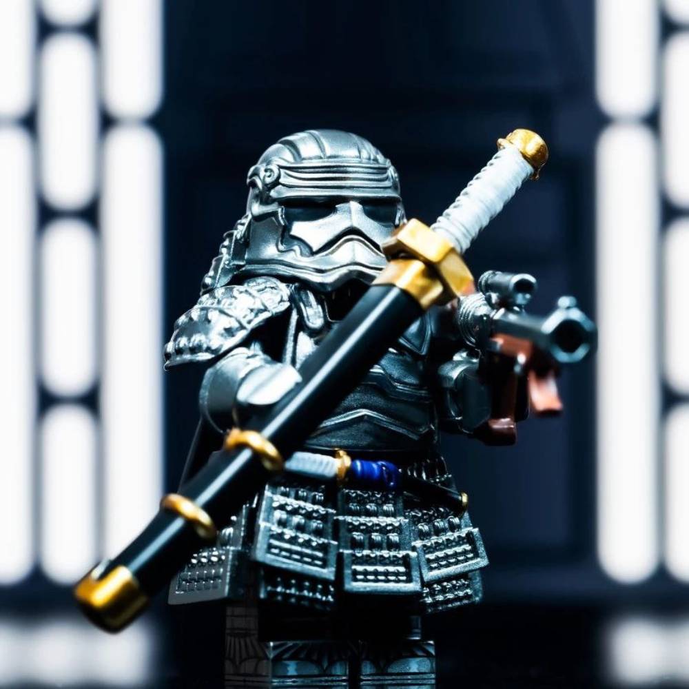 Star Wars Captain Phasma | Loot A Brick