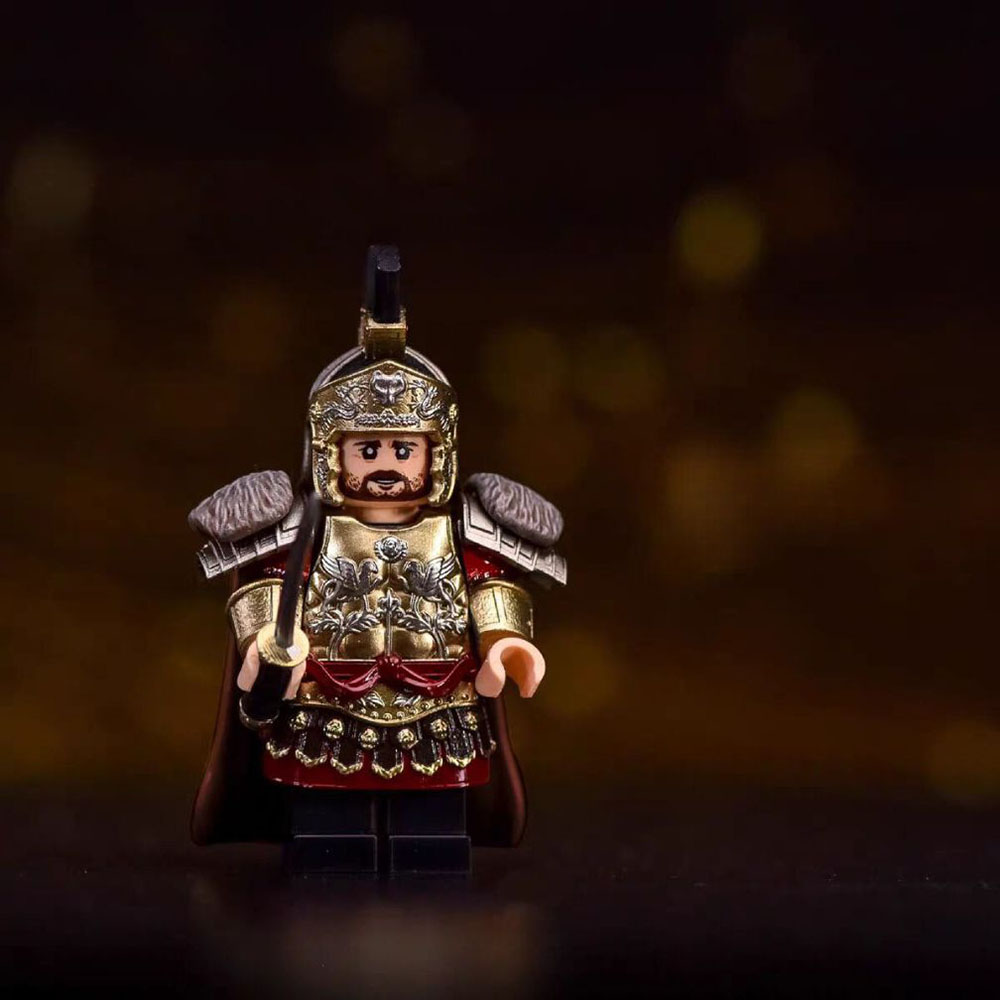 Gladiator Maximus Decimus Meridius | Loot A Brick