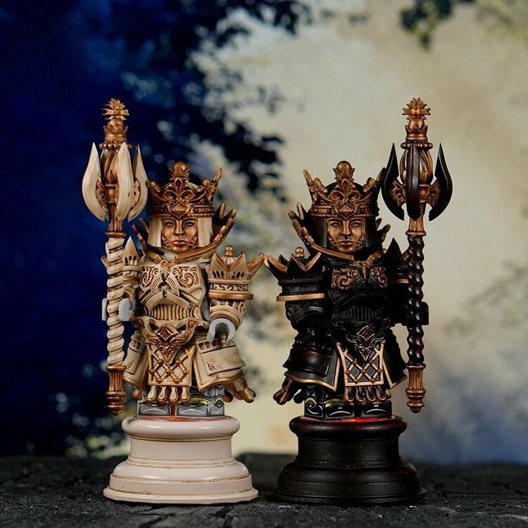 International Chess - Queen | Loot A Brick