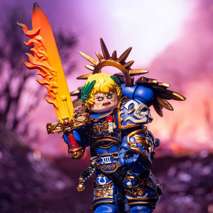 Warhammer 40K Roboute Guilliman | Loot A Brick