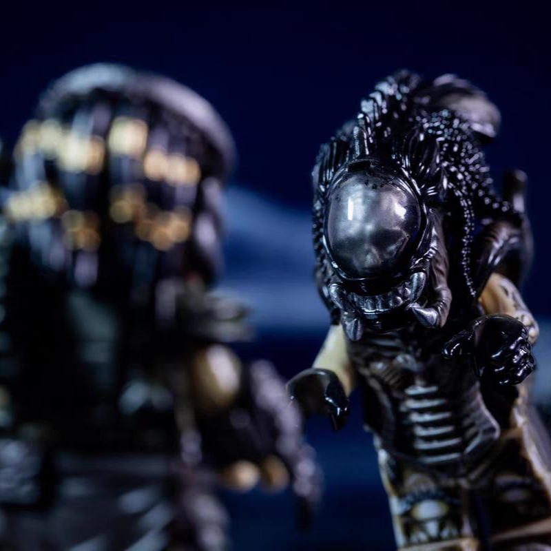 Alien vs Predator Predalien | Loot A Brick