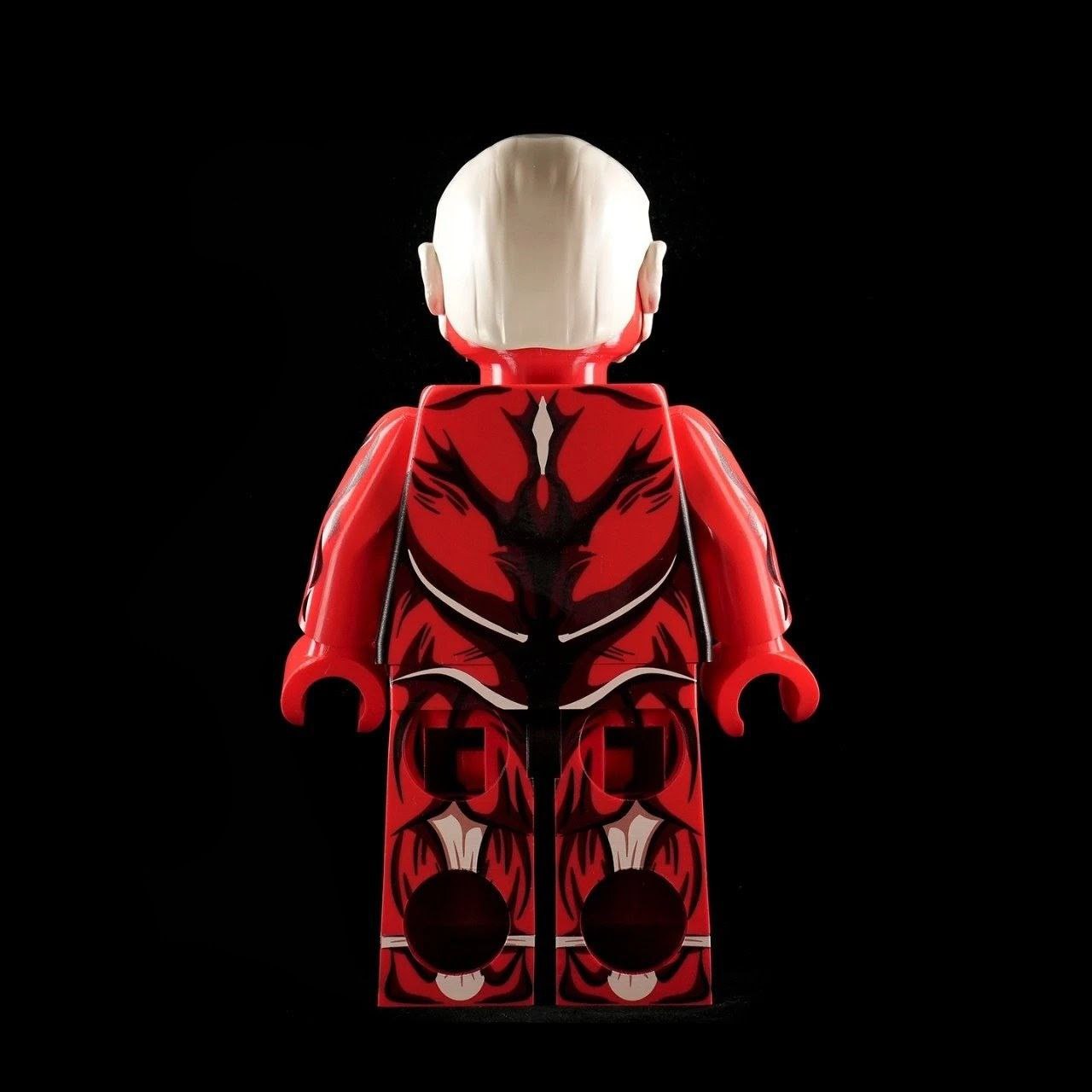 Attack on Titan The Colossal Titan | Loot A Brick