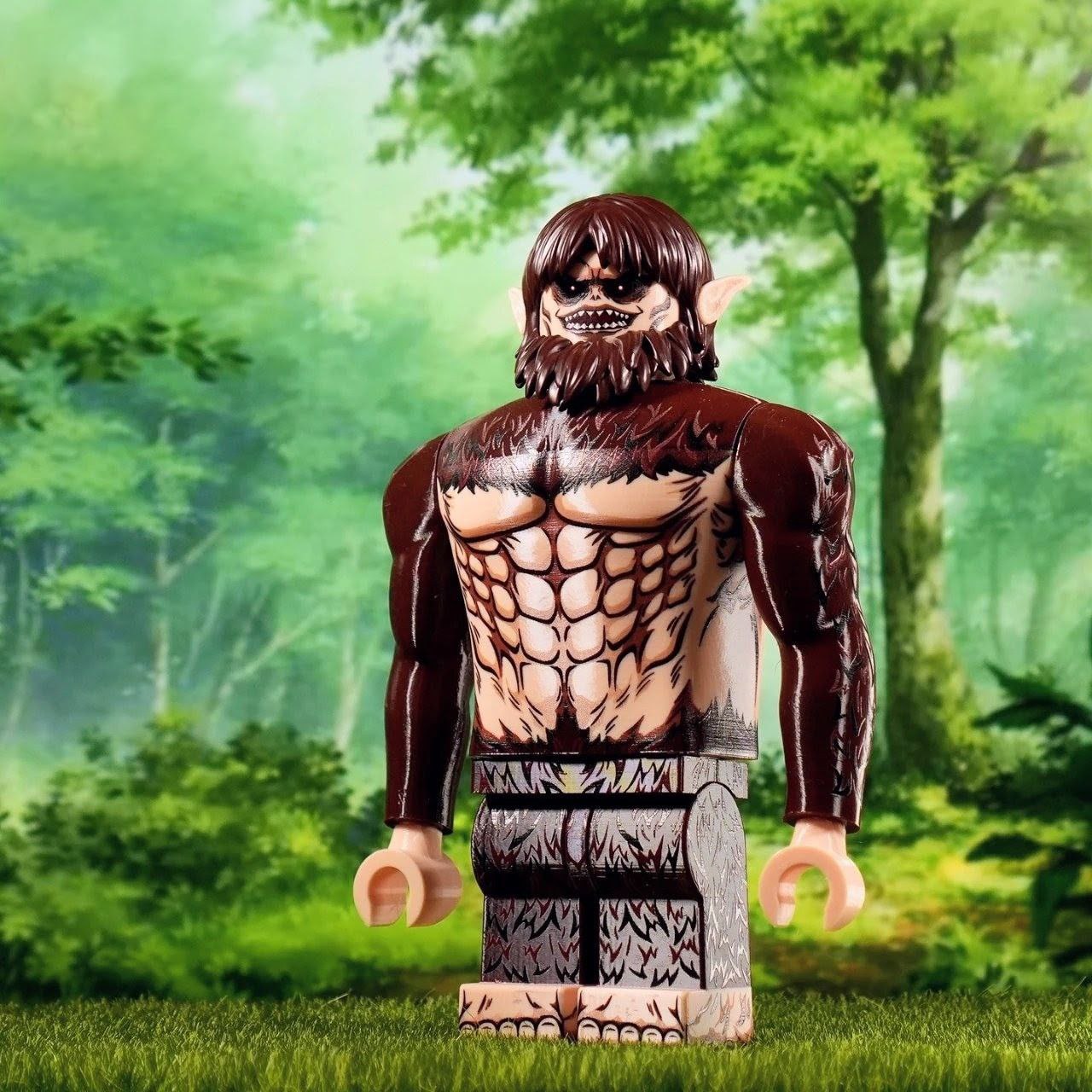 Attack on Titan Beast Titan | Loot A Brick